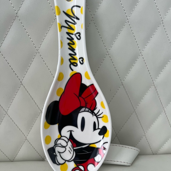 Disney | Kitchen | Disney Jerry Leigh Minnie Mouse Ceramic Spoon Rest ...